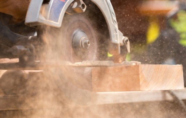 How to Make a Bevel Cut with a Circular Saw - Saw Reviewed